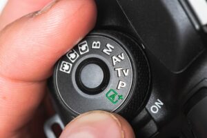 A Great Beginner's Guide to Camera Aperture: How to Use It